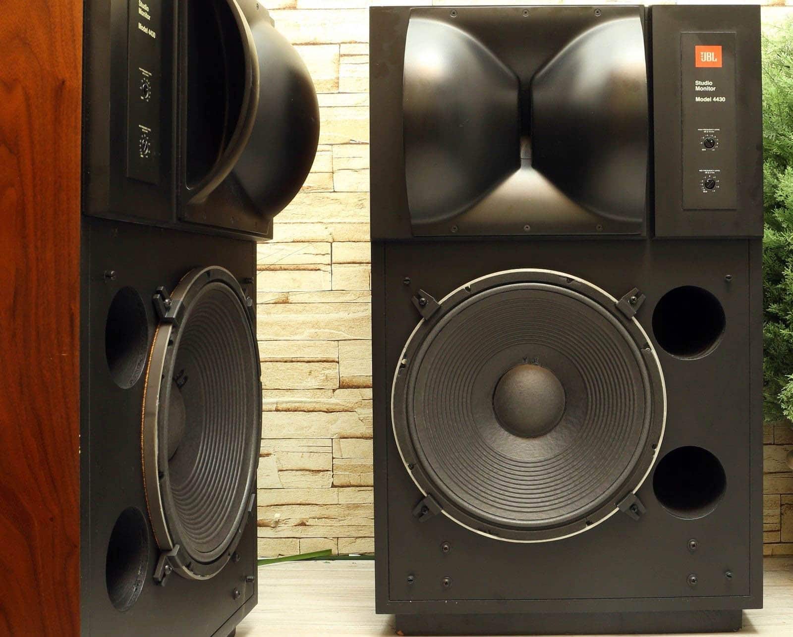 JBL: 4430 - Audiophile News & Music Review