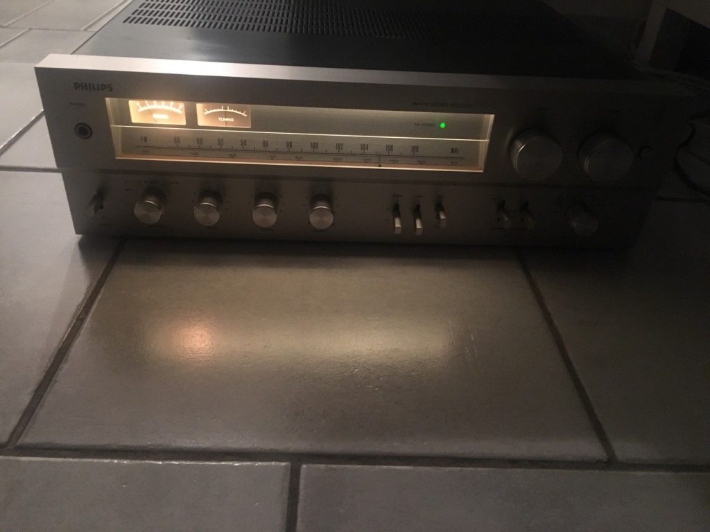 PHILIPS: 684 receiver | Audiophile News & Music Review