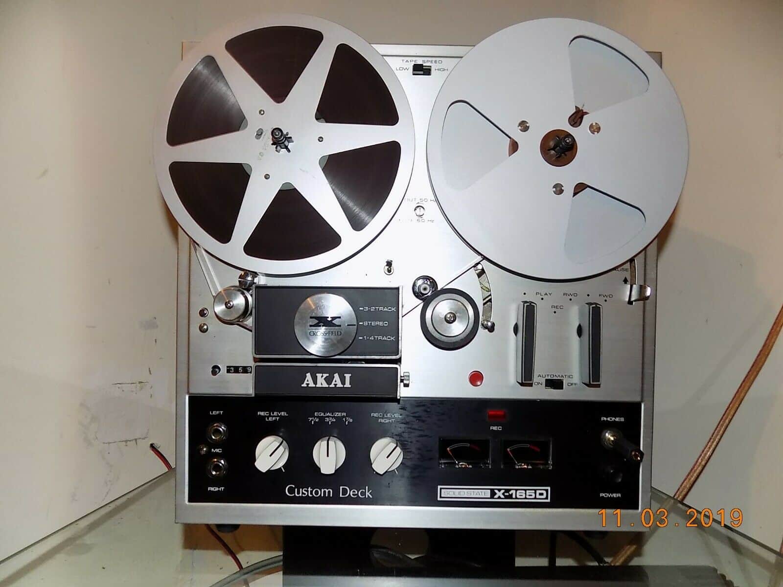 AKAI: X-165D - Audiophile News & Music Review