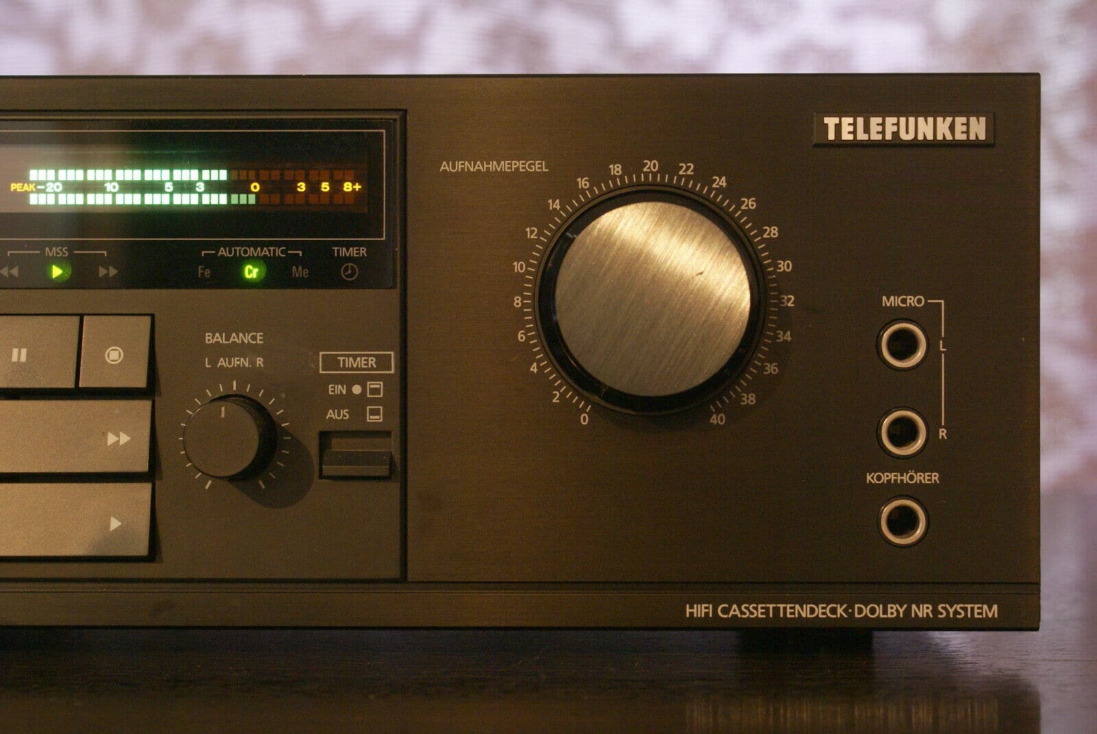TELEFUNKEN: HC-870 cassette machine - Audiophile News & Music Review